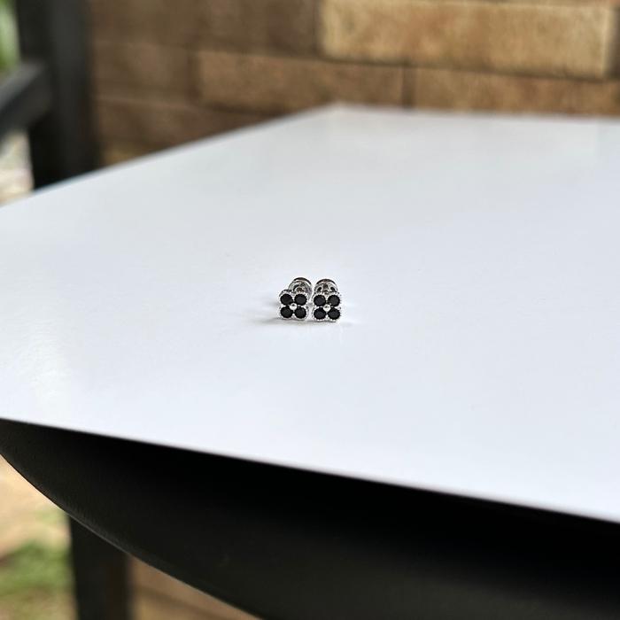 Promo (Sepasang) Anting Tusuk Titanium Bunga Silver - Vellentiny - Kab ...