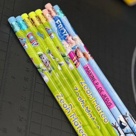 Personalized Pencil - imessage nio po pangalan at anong design - TikTok ...