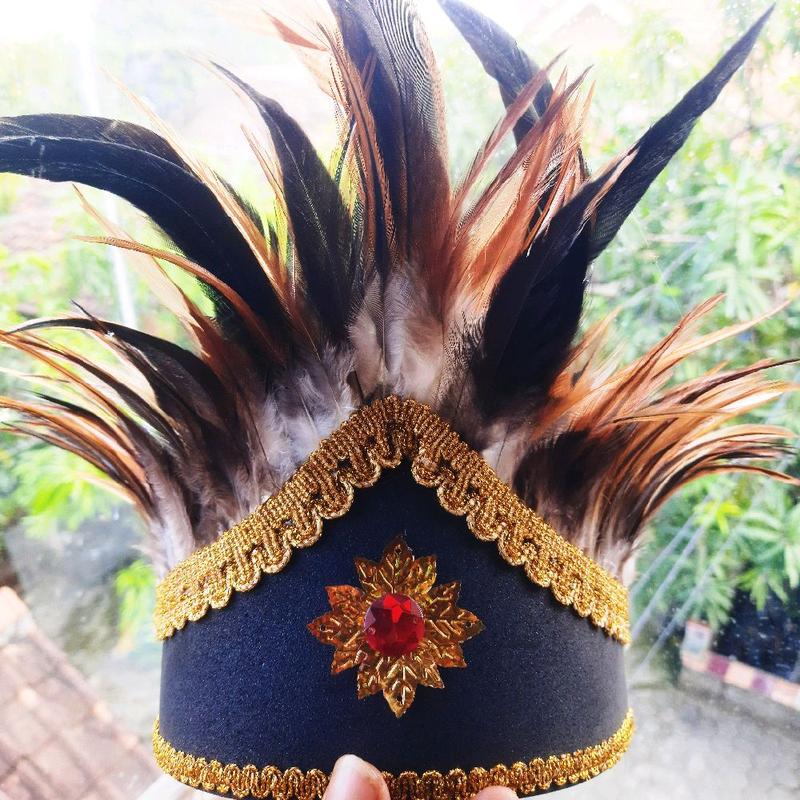 Mahkota Topi Adat Dayak { Bulu Premium } - Shop | Tokopedia