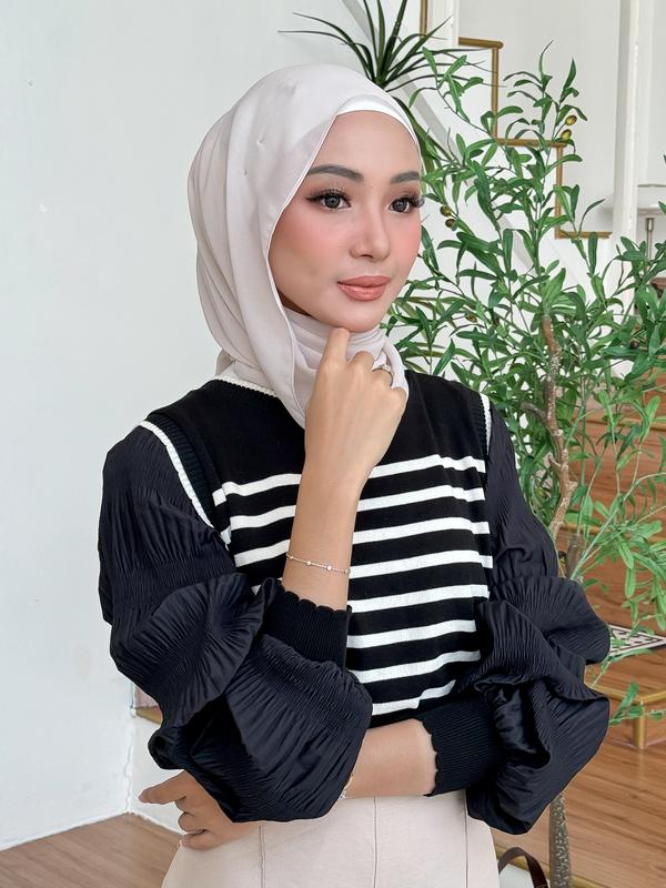 Medina Cotton Chiffon Shawl 2.0 by Guzel KL - TikTok Shop Malaysia