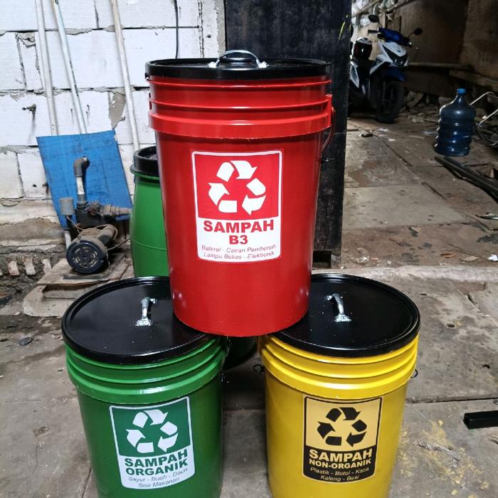 Jual Tong Ember 25Kg tong sampah ember dengan kaki besi - 2 ember ...