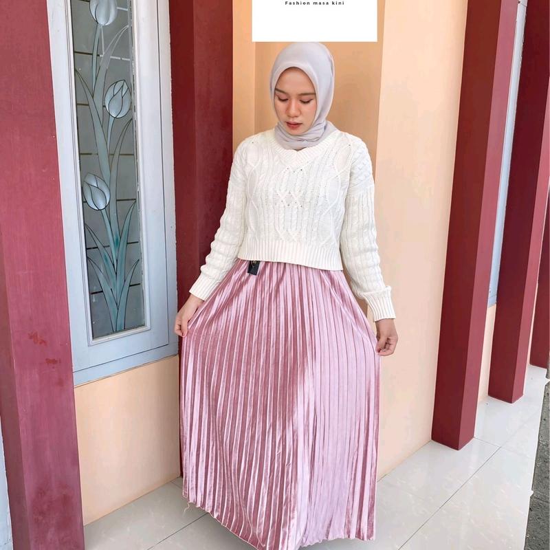 Rok Plisked Bludru Premium Panjang/ Rok Plisket Bludru Korea - Shop ...