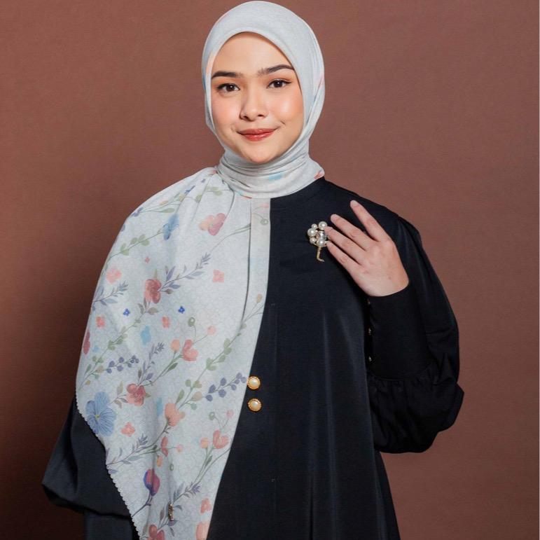 [NEW ARRIVAL] Elzatta Kanara Pesona Anemon scarf kerudung motif - Shop ...