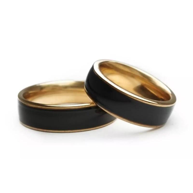 CINCIN TITANIUM HITAM EMAS PRIA DAN WANITA ANTI KARAT TIDAK MUDAH ...