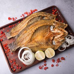 [ Ready To Eat ] - Ikan Bekok Siakap Saiz Besar Goreng Food - TikTok ...