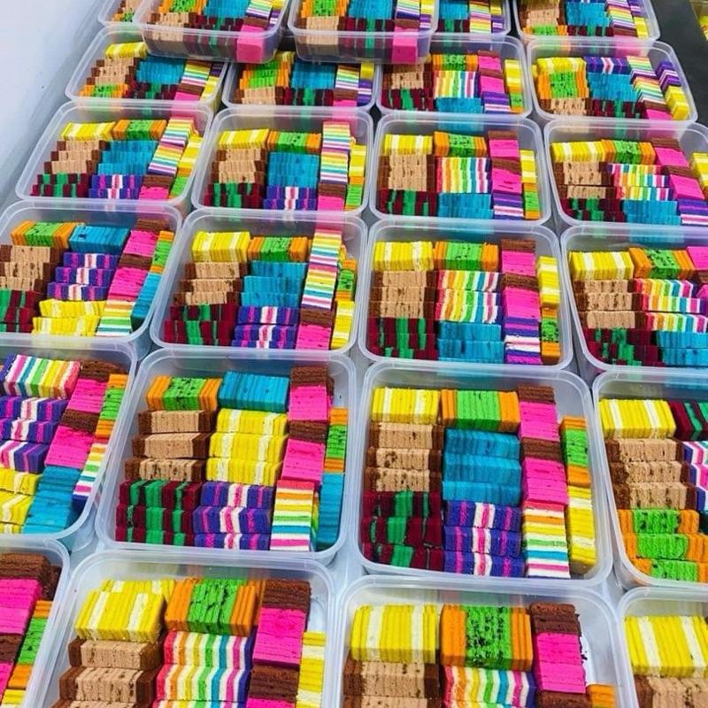 kek lapis sarawak mixbox premium - TikTok Shop Malaysia