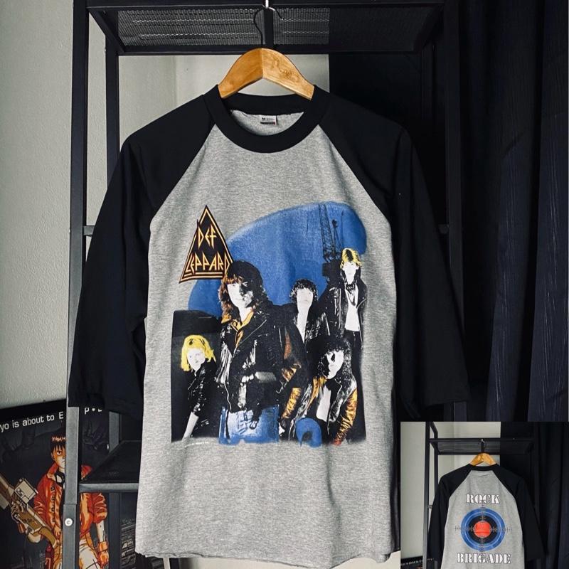 Baju Band 3q Kain 50/50 body grey & black - TikTok Shop Malaysia