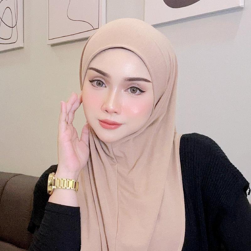 Lightweight & Elegant Hijab - Modest, Comfortable & Stylish - TikTok Shop Malaysia
