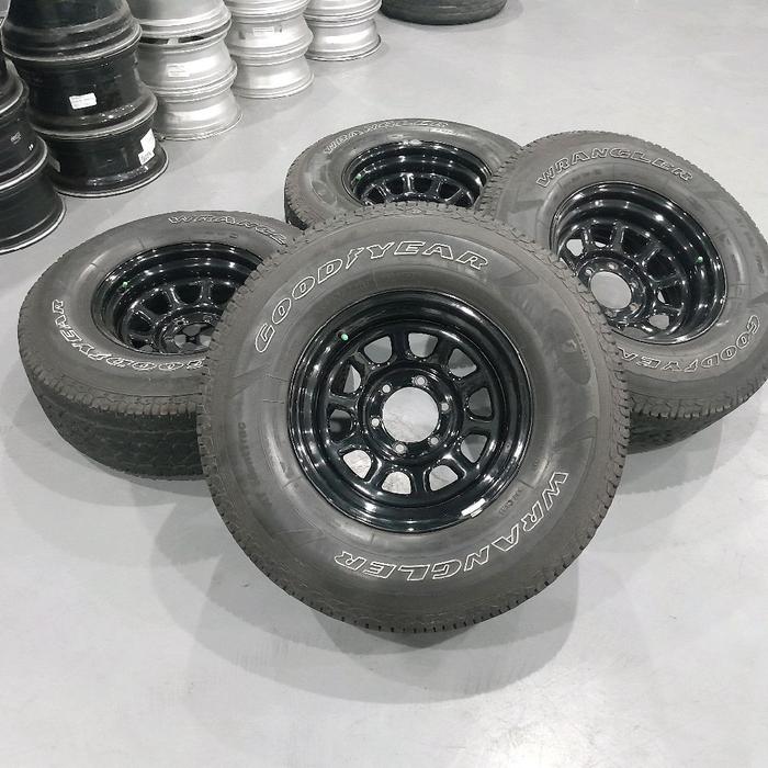 Jual JUAL VELG HSR BEADLOCK R16X8 6X139,7 BLACK +BAN 265 70 R16 PAS BUT ...
