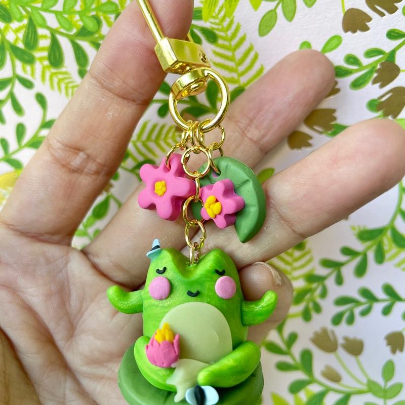 Chunky Calm Frog Keyring Keychain Polymer Clay Handmade SG - TikTok ...