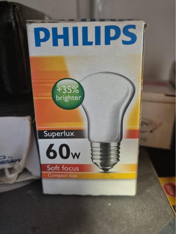 Philips Lampu Incandescent CLAS 60W E27 220-240V E50 W-W 1CT/10X10F ...