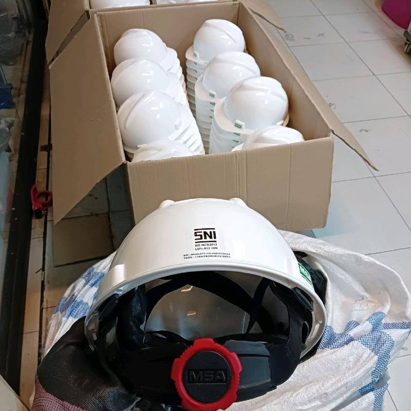 HELM MSA V-GARD LOKAL/ HELM PROYEK & PERTAMBANGAN BERKUALITAS - Shop ...