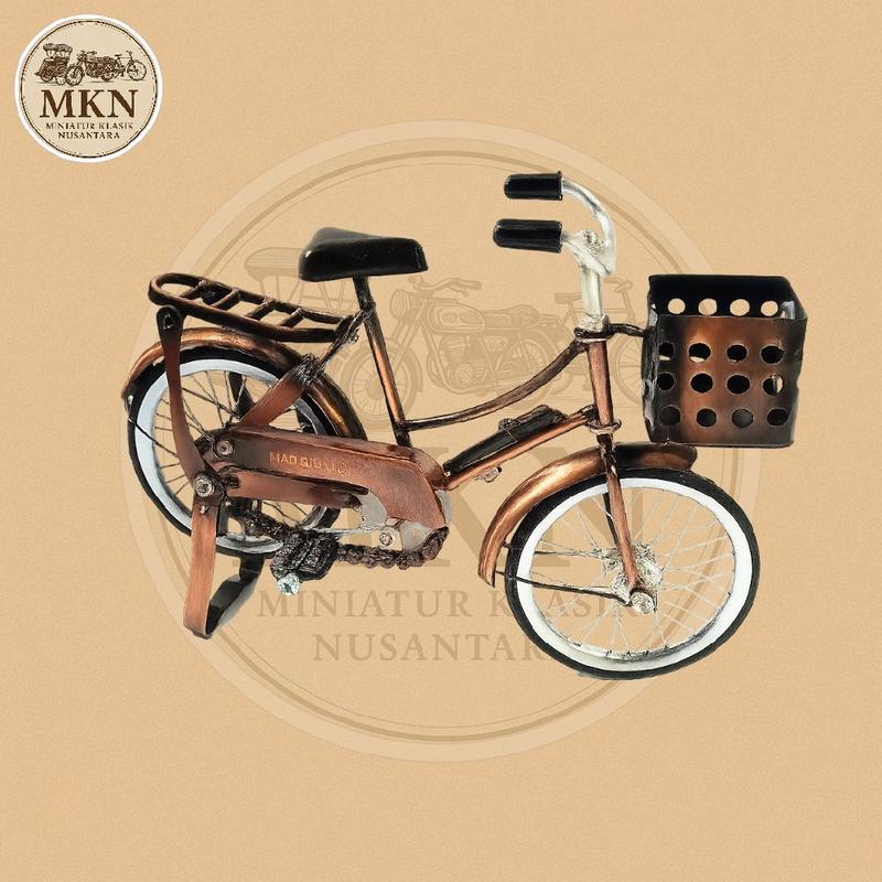 Miniatur Sepeda Onthel Keranjang Klasik – Pajangan Unik & Elegan - Shop ...