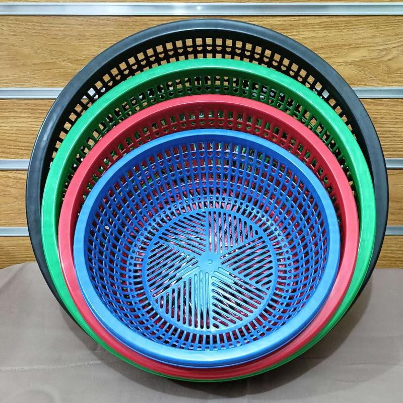 Multi Purpose Food Strainer/Flour Sieve for Kitchen Utensils/Colanders ...