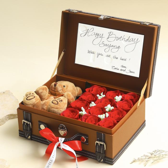 Jual Hadiah bunga mawar import wangi custom made romantis birthday ...
