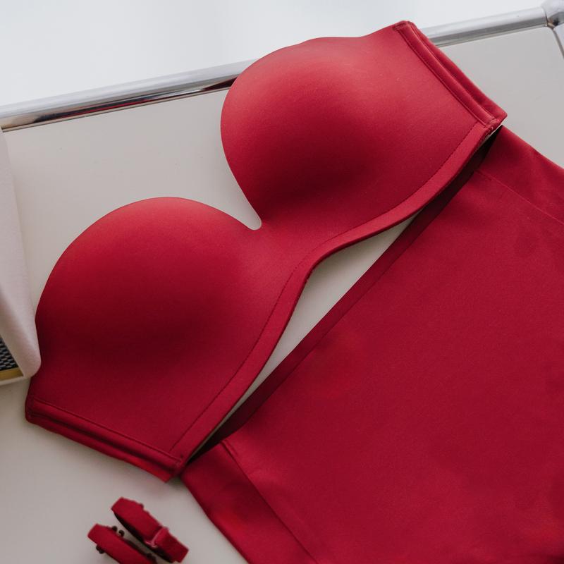 5th Gen 100% Non-Slip Strapless Bra in Cherry Cream - TikTok Shop Singapore