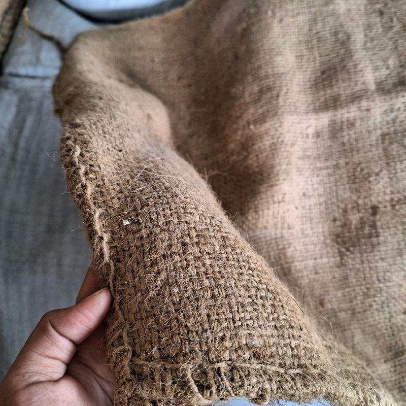 Karung Goni Bahan Tebal Ukuran 50kg - Diskon Besar Penyimpanan - Shop ...