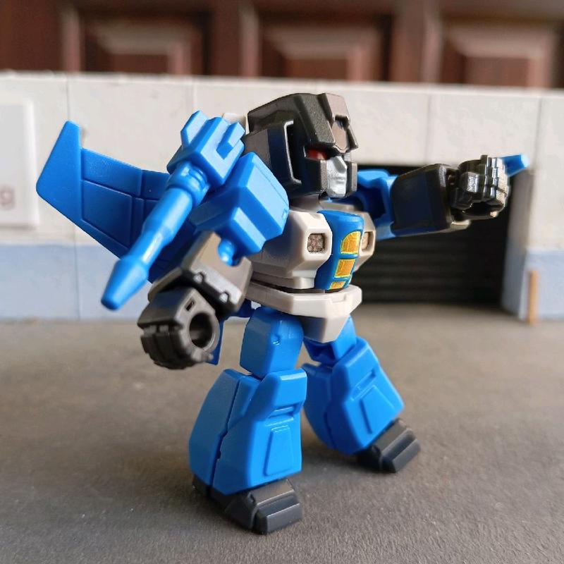 Blokees loose Transformers Thundercracker 01 galaxy shining version ...