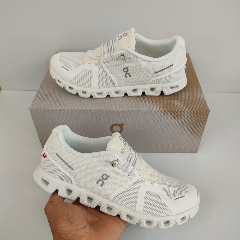 Sepatu Wanita On Running Cloud 5 Triple White Outdoor - Shop | Tokopedia