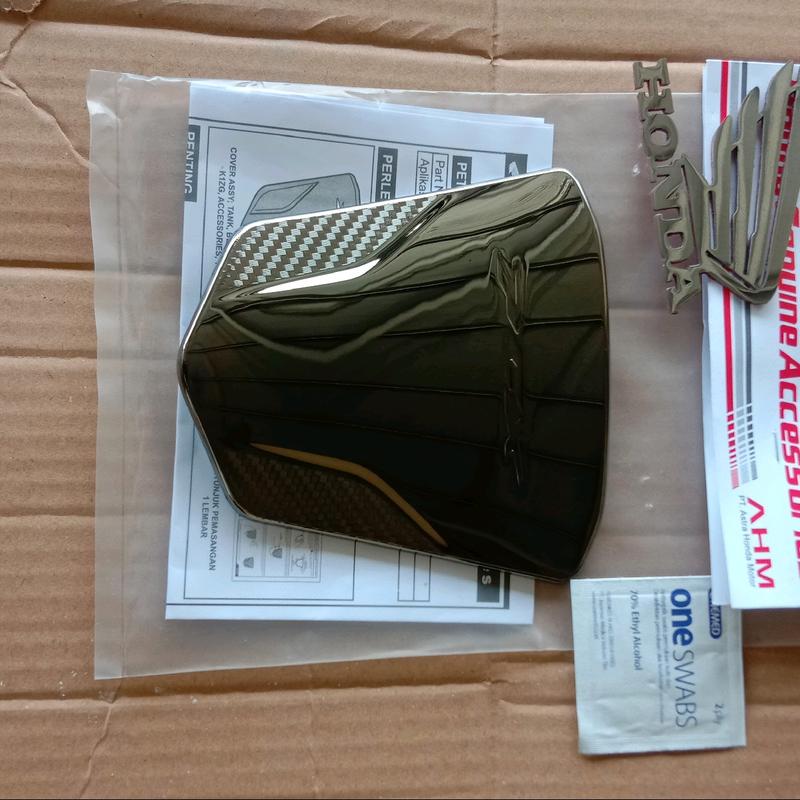 Garnish Tutup Tangki PCX 160 (2021-2024) Original Honda AHM aksesoris ...