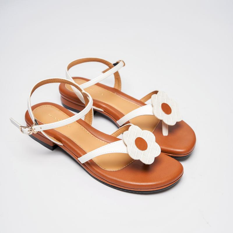 Lovely Lily Sandals in Hana White [Machino Flower Heels] [Kasut ...