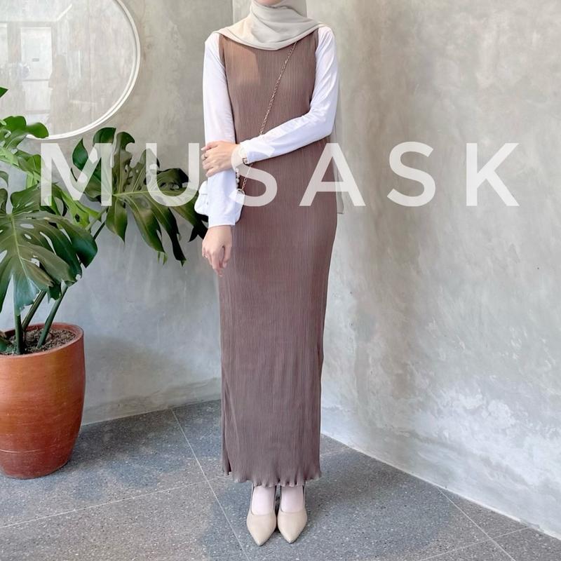 INNER DRESS SPAN PLISKET LIDI WAVY / INNER SPAN WAVY / INNER - Shop ...