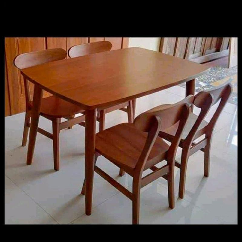 Meja Set Kursi Ropan Kayu Jati dengan Desain Sederhana dan Elegan ...