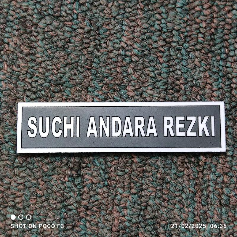 Name Tag Grafir ukir lis putih Name Tag Dada Name Tag magne - Shop ...