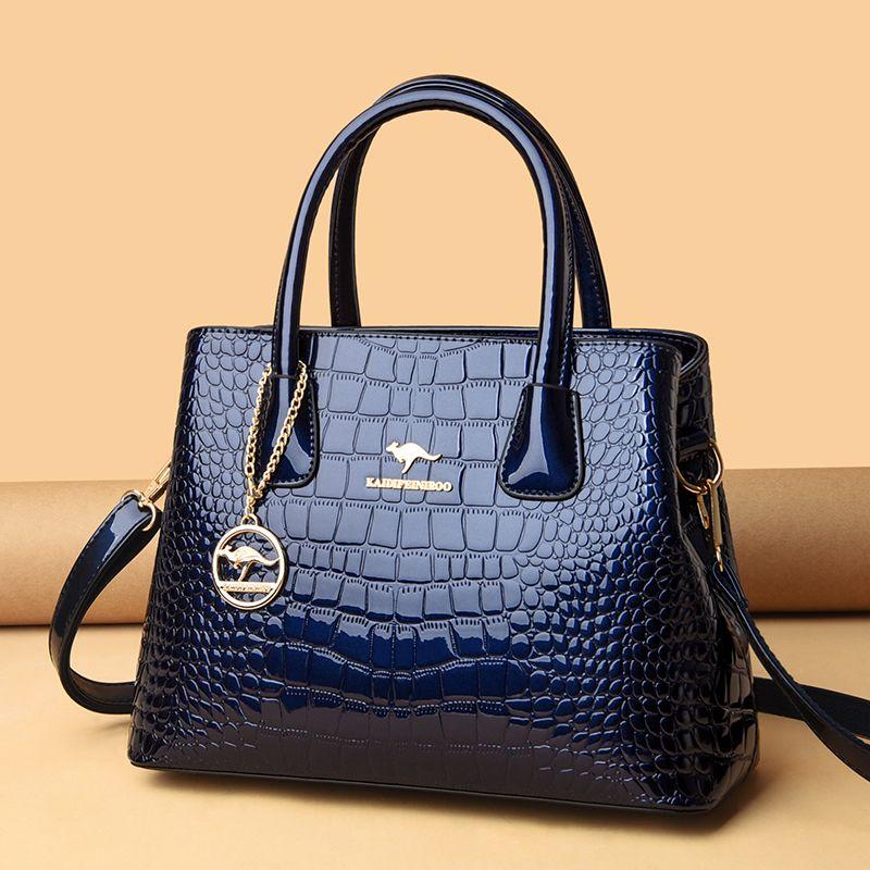 Kangaroo Cowhide Bag 2024 New Glossy Alligator Print Handbag - TikTok ...
