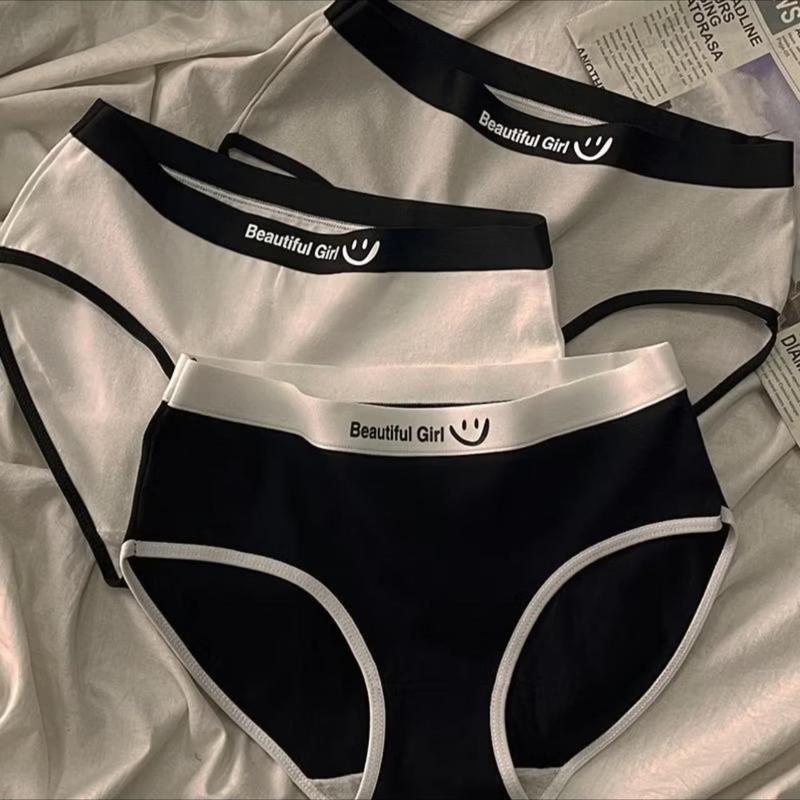 3 PCS Beautiful panties, Cotton panties, Plain panties for women's ...