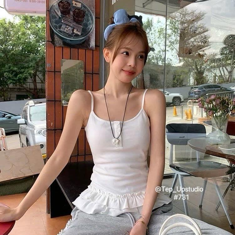 Mơ màng clothing Áo 2 dây cute lắm ạ Model thiết kế đơn giản - TikTok ...