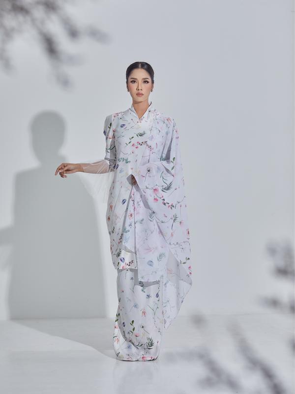 JIWA.RTW SHAFEEQA KURUNG IN CARLA SERIES (WHITE PINK) - TikTok Shop ...