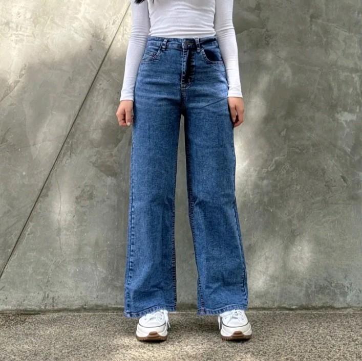 Denim Jeans Stretchable Flared Premium wash Highwaist viral denim ...