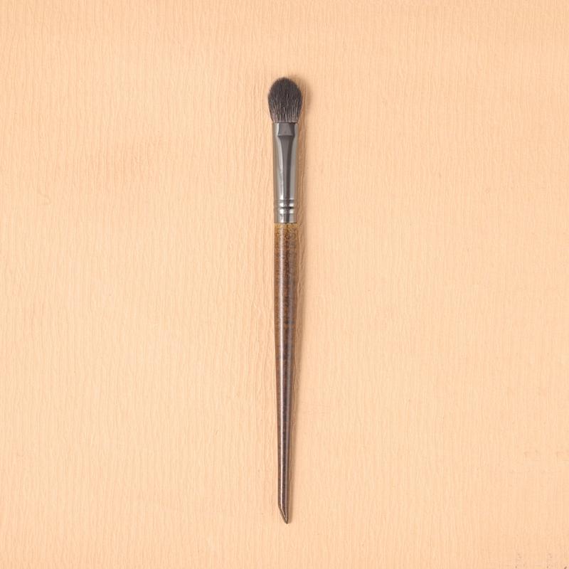 1pcs Eye shadow brush Highlighter Brushes Goat wool Makeup brush ...
