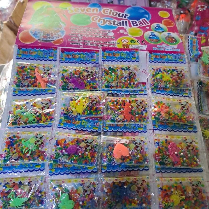 mainan anak bola rendaman air 20 bungkus - Shop | Tokopedia