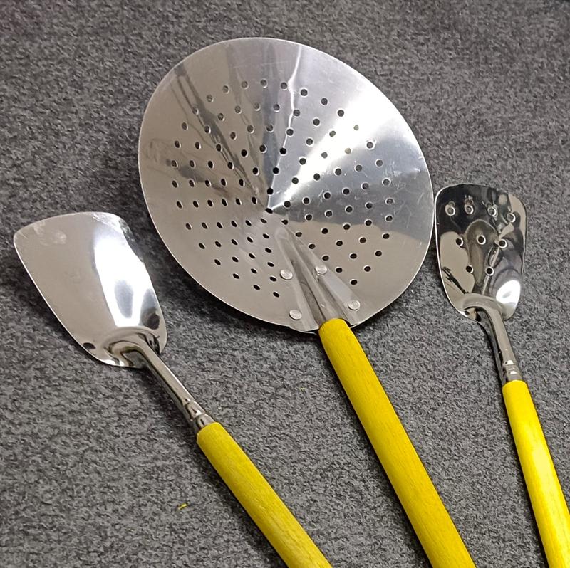 SEROK set 1 Spatula Kuning Lubang Buntu Serok Tanggung gagang kayu ...