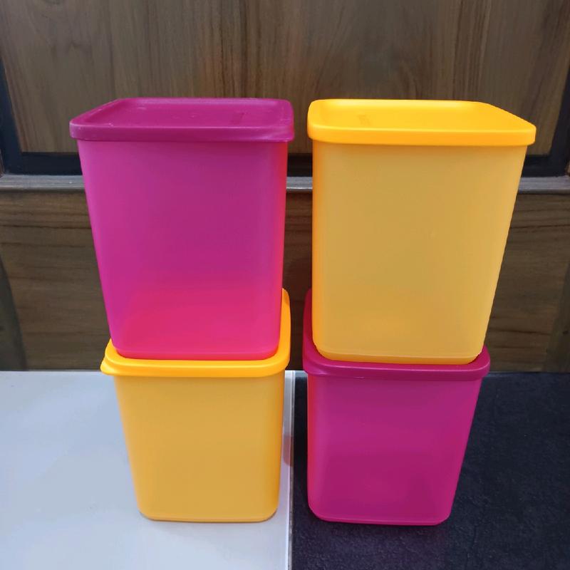 LARGE SUMMER 1,8L 4PCS TUPPERWARE - ORIGINAL - Shop | Tokopedia