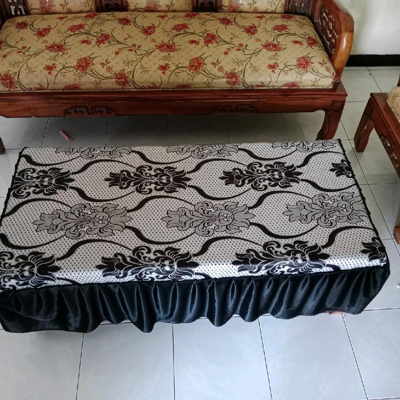 TAPLAK MEJA CANTIK KAIN ZAIKAT COVER MEJA Taplak rumbai mura - Shop ...