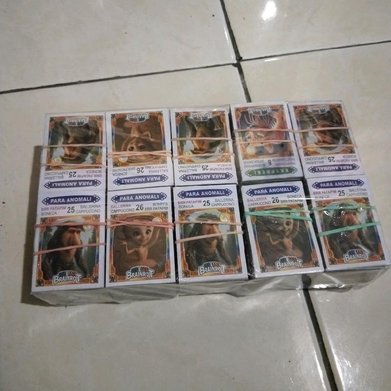 Kwarted Bermacam-macam Gambar dengan Deskripsi Tersedia Mainan Kartu ...