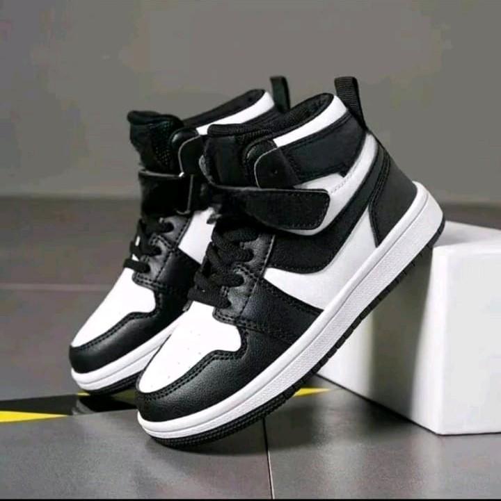 Sepatu Boots Anak dan Dewasa Terbaru 31-40 untuk Aktivitas d - Shop ...