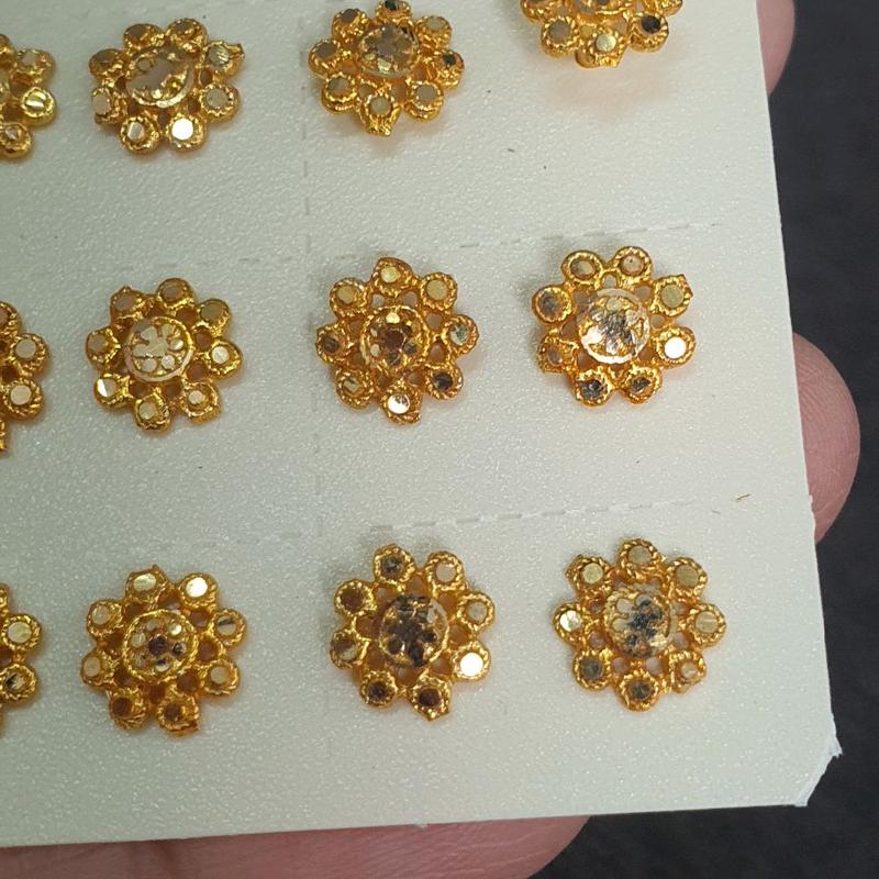 Latest Goldplated Mukuthi Mukuti Nosepin Designs plain & stone - TikTok ...