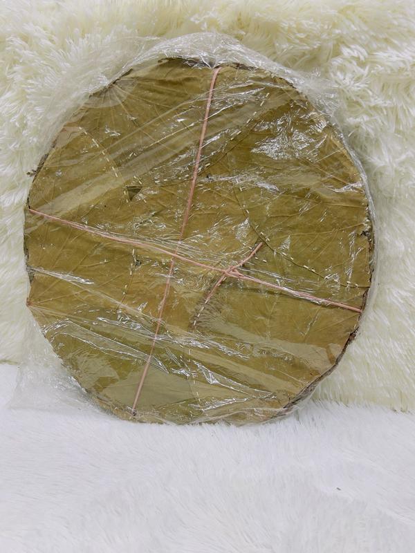 Sirpa Kalalayam Traditional Thaiyal illai / Mandara leaves plate ...