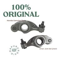 Jual Platuk IN EX Vario 125 & 150 (Arm Assy Ex Valve Rocker) Original ...