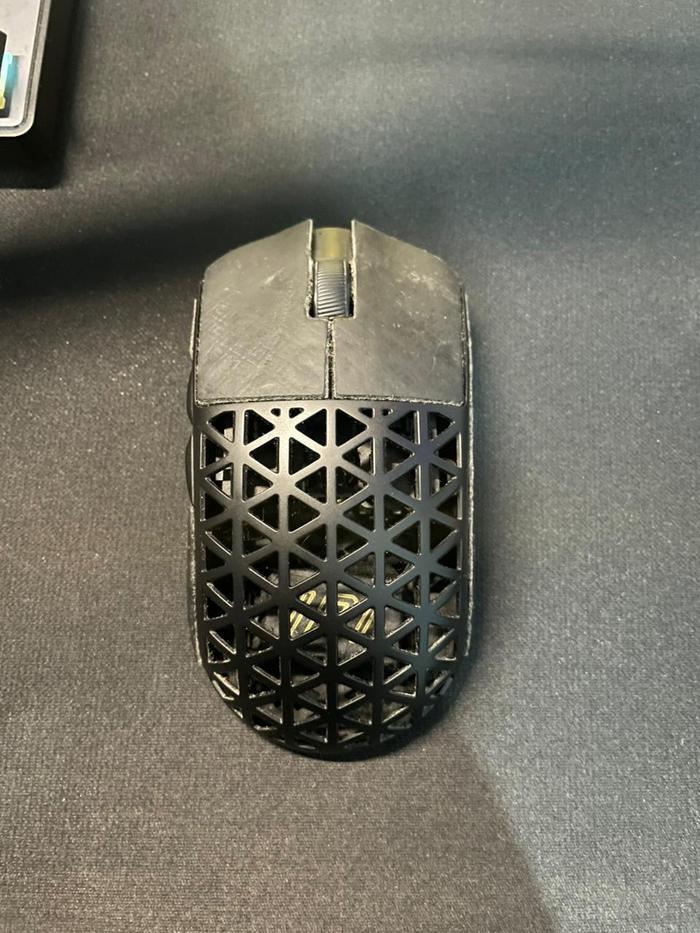 Jual IPI FLOAT 88 8K CARBON FIBER MOUSE GAMING WIRELESS - Kota Malang ...