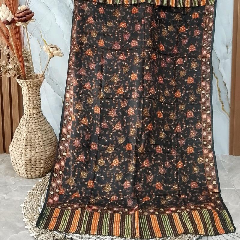 Selendang Syall Ukuran Besar Exclusive dengan Desain Unik dan Motif ...
