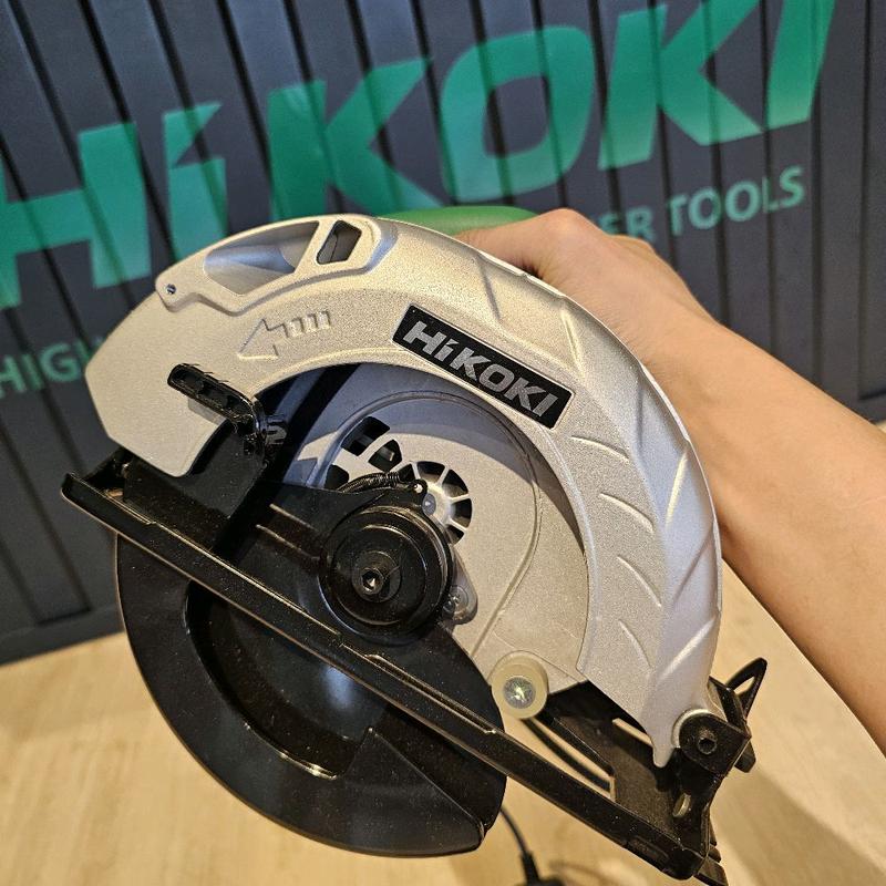 Hikoki 7" Circular Saw for wood, C7SS (1050 watt) - TikTok Shop Malaysia