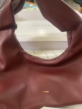 Aztrid Medium Hobo Bag (Premium) 2025 New Leather and Zipper - TikTok ...