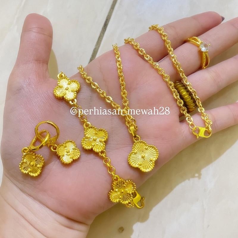 Set perhiasan clover bahan koin 91 anti karat dan luntur aksesoris ...