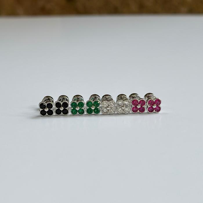 Promo (Sepasang) Anting Tusuk Titanium Bunga Silver - Vellentiny - Kab ...