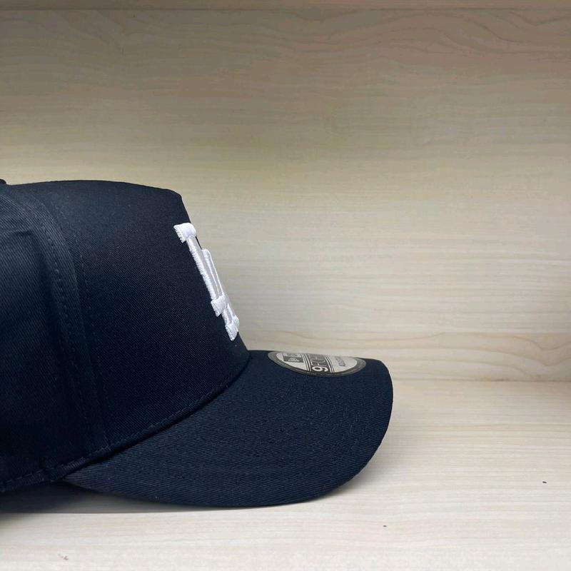Topi baseball hitam L A full bordir putih - Shop | Tokopedia